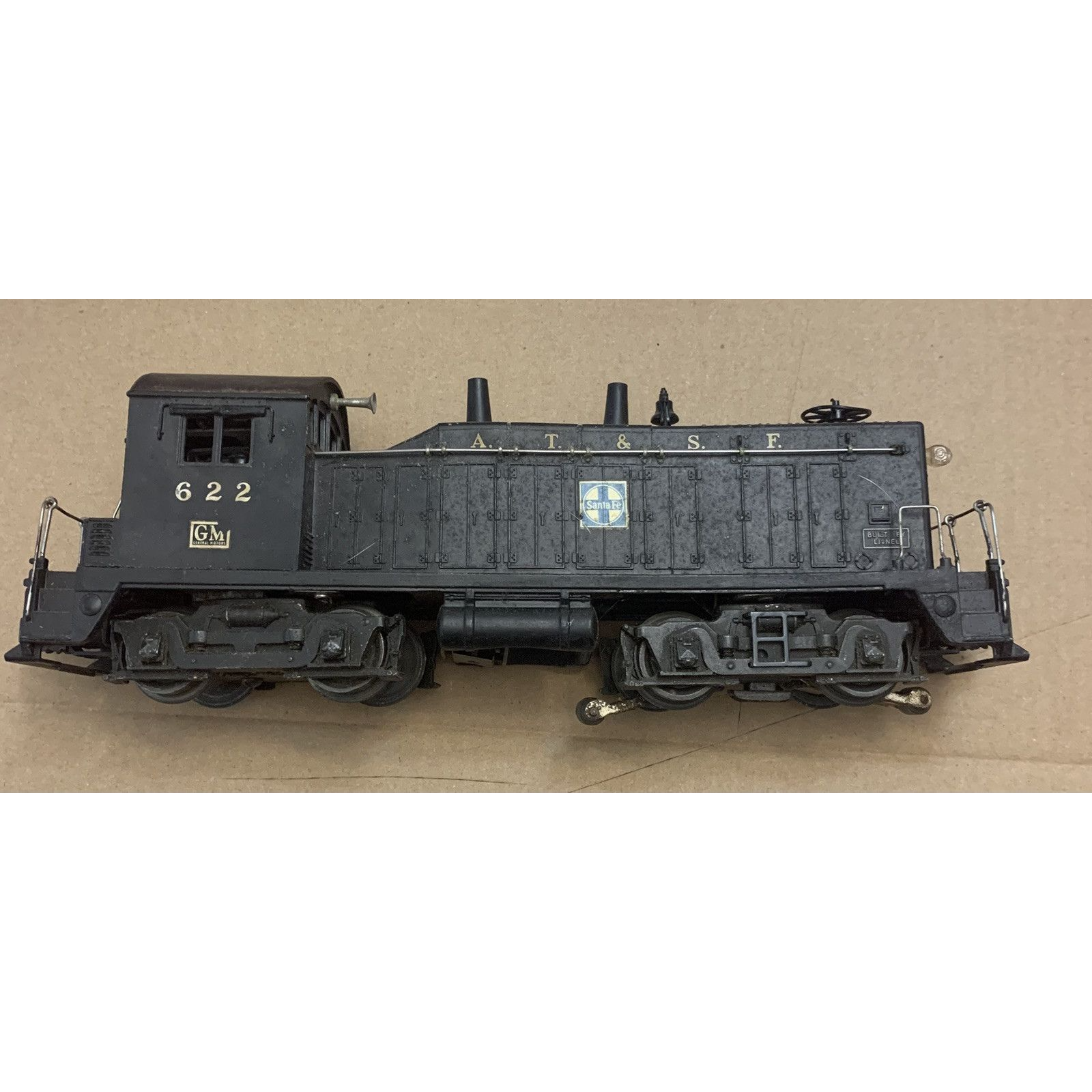 Lionel 622 O Gauge Santa Fe Switcher Engine | East Main Trains