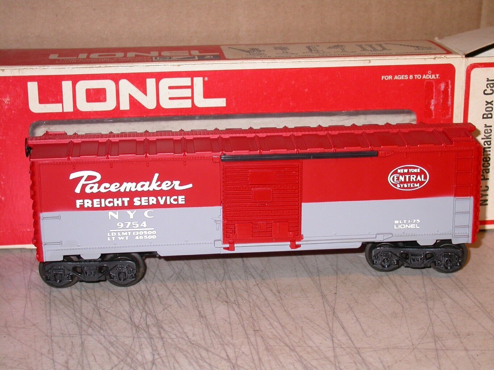LNL 6-9754 Lionel NYC Pacemaker Box Car | East Main Trains