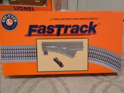 Lionel 6-12066 048 Remote Switch Right | East Main Trains