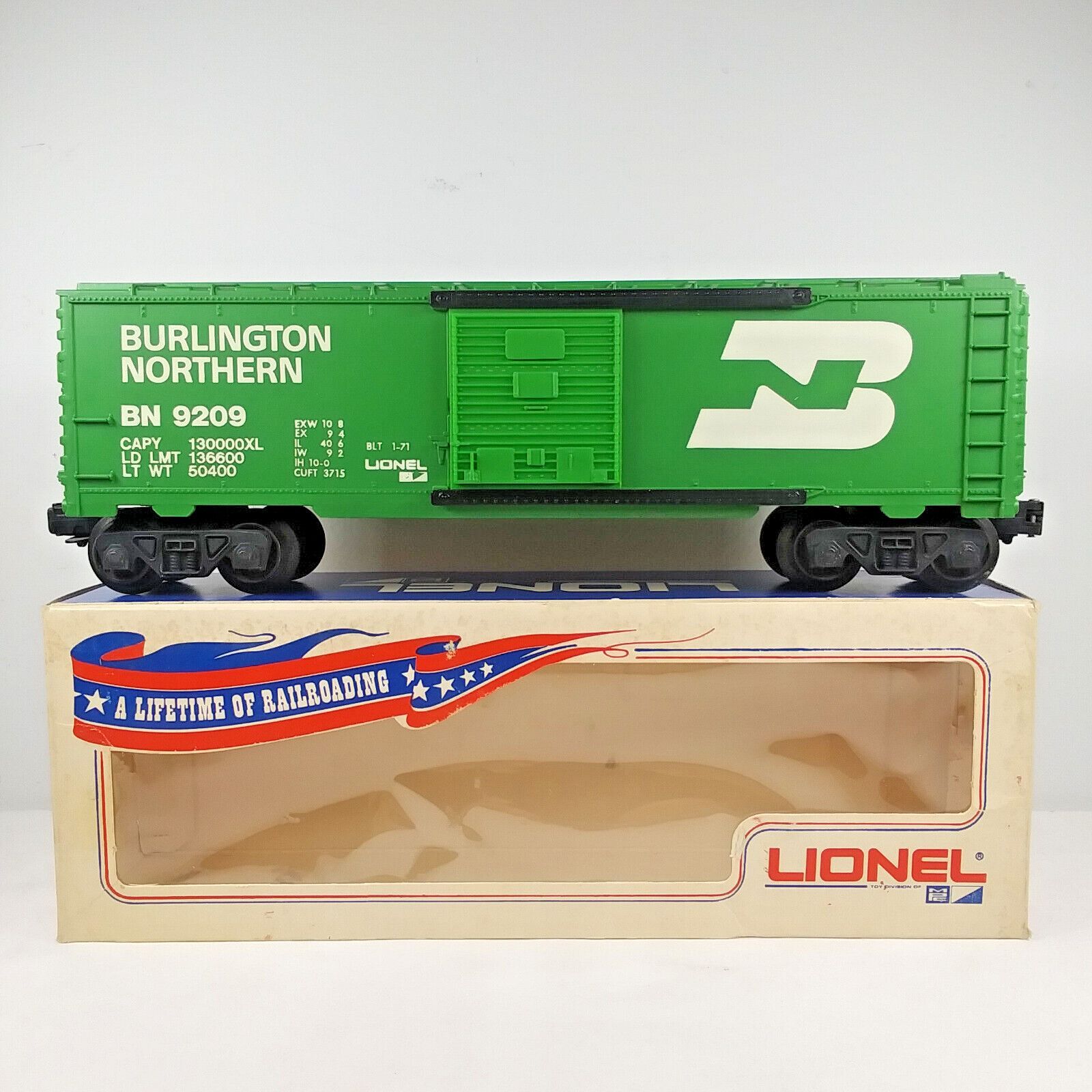 Lionel 9209 Burlington Northern Box Car | East Main Trains