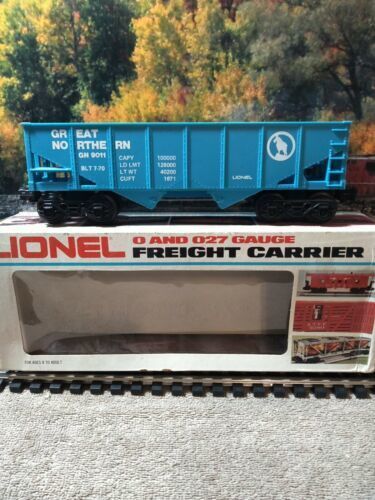 Lionel 6-9011 Great Northern 2 Bay Hopper Car | East Main Trains
